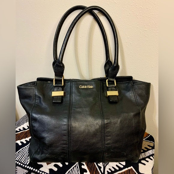 Calvin Klein | Bags | Calvin Klein Leather Shoulder Bag | Poshmark